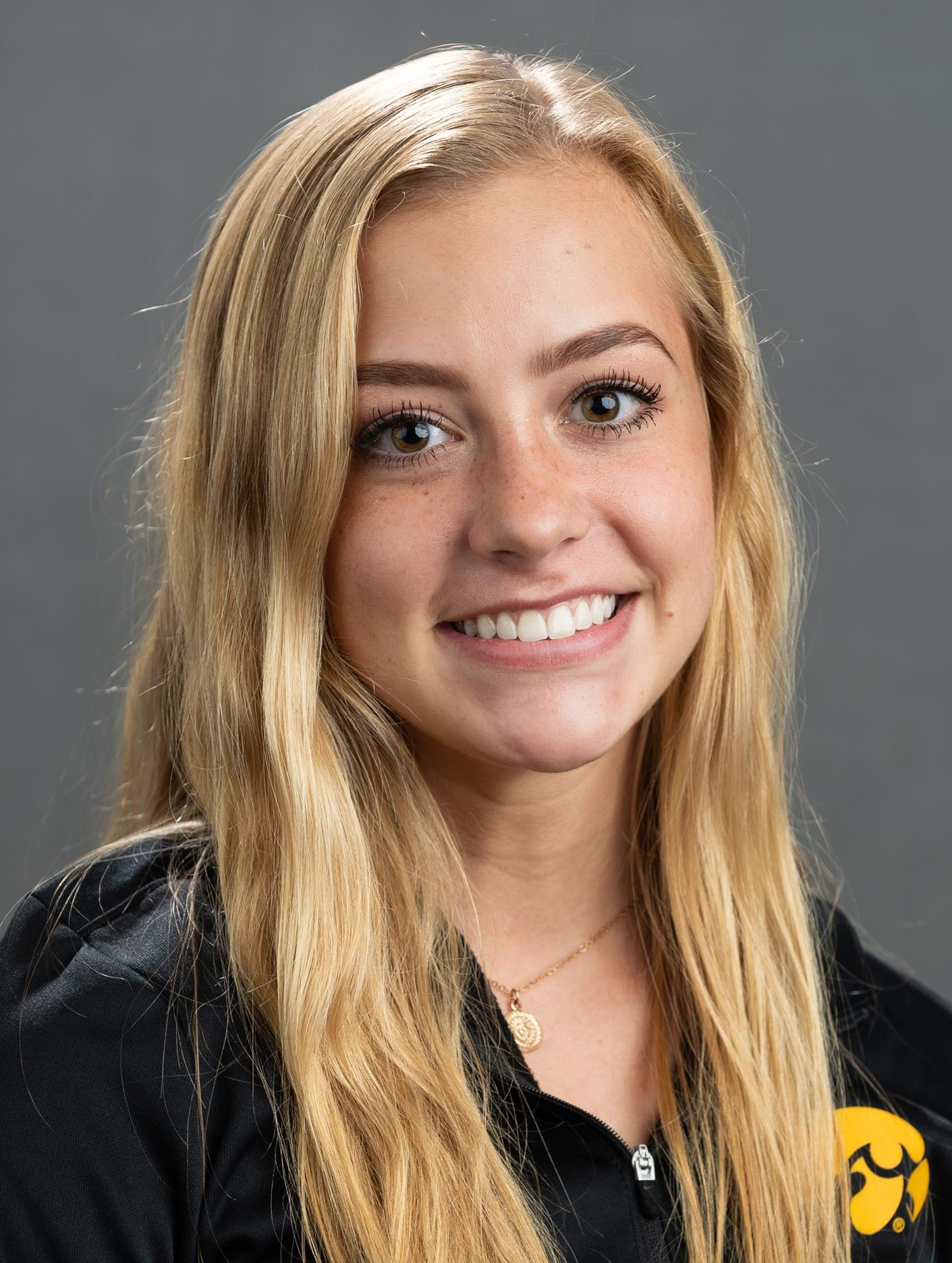 Ashlyn Albrecht - Women's Track & Field 2019-20 - Iowa Hawkeyes ...