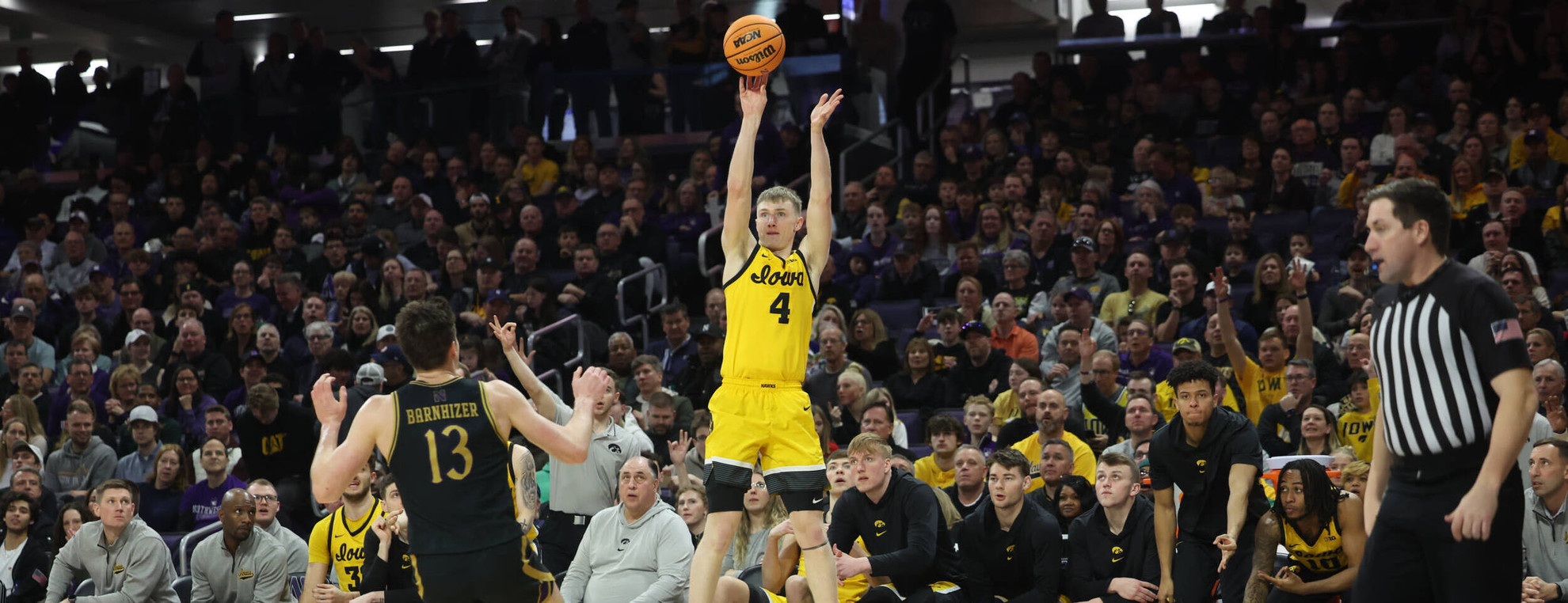 Hawkeyes Hand Northwestern First Conference Home Loss - Iowa Hawkeyes ...